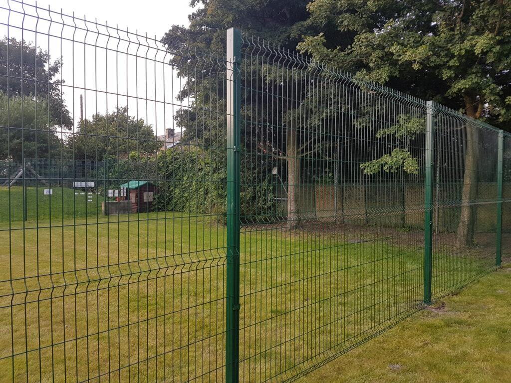 1.8m High x 3m Wide Urban V3 Security Mesh Fencing Kit